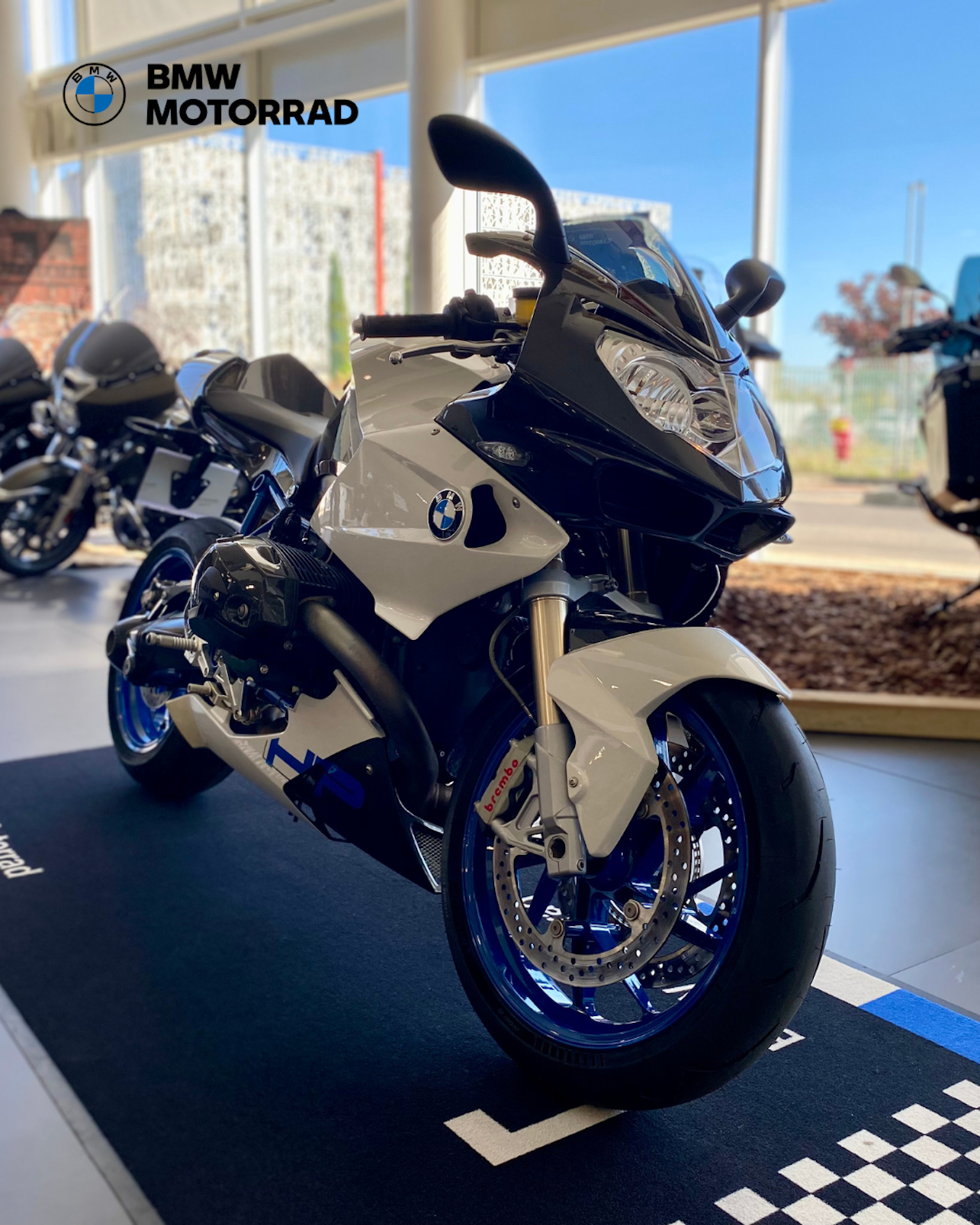 BWM HP2 SPORT.|BMW Motorrad Dupont Orléans